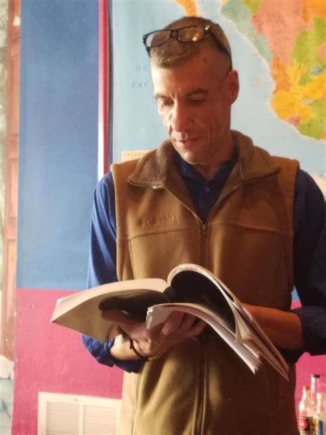 Tweep Tattler Scott Christopher Beebe