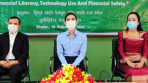 លោកជំទាវ គង់ សូរីតា អញ្ជើញជាអធិបតីក្នុងពិធីបើកវគ្គ បណ្តុះបណ្តាលស្តីពីចំណេះដឹងផ្នែកហិរញ្ញវត្ថុ