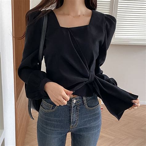 그리드 크롭 랩블라우스 3 Color 하객룩스퀘어넥