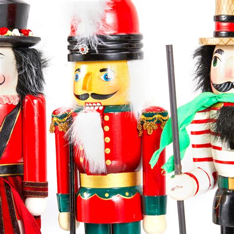 Wooden Nutcracker Figurines Gil And Roy Props