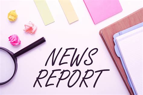 뉴스 보고서를 표시하는 텍스트 캡션입니다 비즈니스 접근법 화려한 학교 사무용품 교육 학습 컬렉션 작문 도구 0명에 대한 스톡 사진 및 기타 이미지 Istock