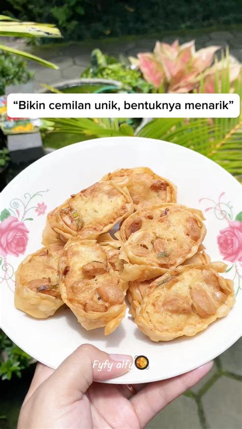 “bikin Cemilan Unik Bentuknya Menarik” Cemilan Ini Aku Namain Perahu Tahu Sosis Rasanya Enak