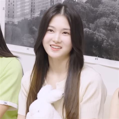 Mayu Triple S ‘딸기 쿠키 마유 입주signal 230724