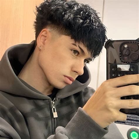 Spiky Blowout Taper Mullet Hairstyle Men Aesthetic Spiky Edgar