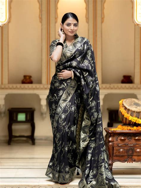 Blissful Black Soft Silk Saree With Angelic Blouse Piece Lajreedesigner