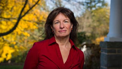 Professor Carrie Keating Talks Us Russia Summit Gestures In The