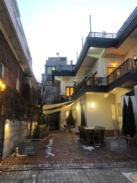 연남동소품샵 행복을 파는 챔토피아 키덜트 마음 사로잡는 빈티지 인형 장난감 인테리어소품파는곳 네이버 블로그