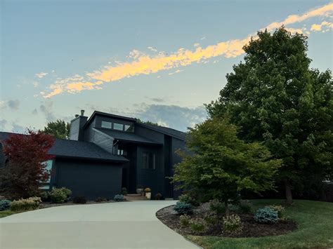 1980s Contemporary Home