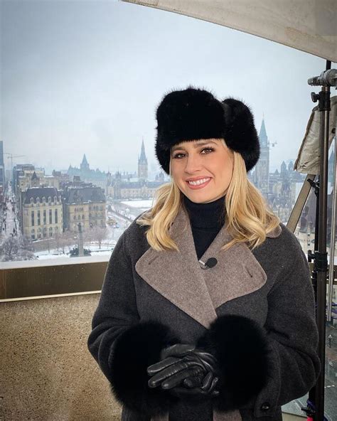 Jacqui Heinrich Wikipedia Net Worth Age Bikini Fox News Career Photos Husband And Height