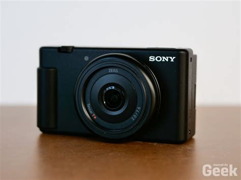 Prise En Main Sony Zv 1f Sony Veut Voir Plus Grand Encore