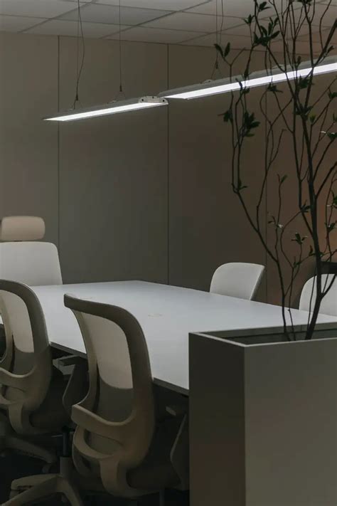 심플하고 깔끔한 20평 소형 평수 사무실 인테리어