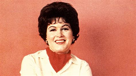 Throwback Watch Patsy Cline I Fall To Pieces Performance