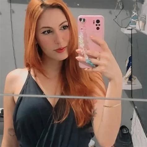 Roberta Silveira Rroberta • Threads Say More