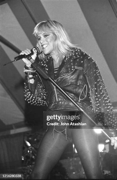 Samantha Fox Singer Photos Photos And Premium High Res Pictures Getty