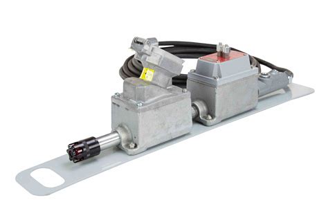 Larson Electronics Portable Explosion Proof Receptacle Class I Div I 20 Amps Inline