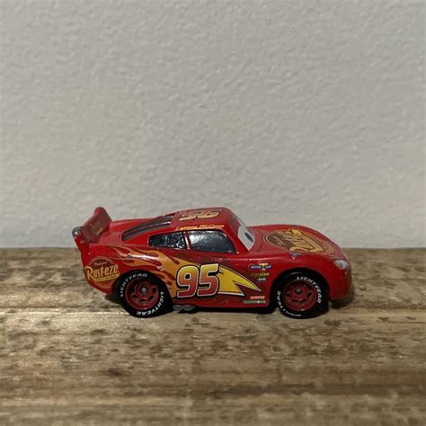 Disney Pixar Cars Supercharged Rust Eze Lightning Mcqueen 95 Loose Eur 4 57 Picclick Fr