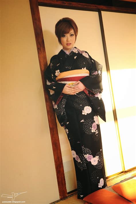 Rio Hamasaki Vận Kimono Khoe Siêu Bưởi Blog