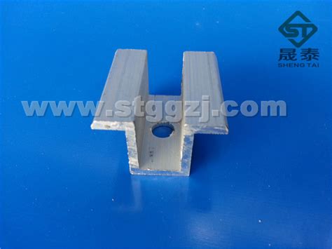 产品展示 820470760支架厂家铝合金t形支座彩钢瓦支架配件金属屋面配件厂家 晟泰钢构支架厂