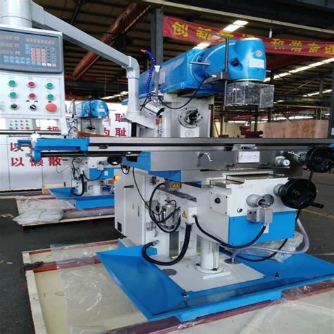 Servo Motor Structure Conventional Manual Vertical And Horizontal Universal Milling Machine