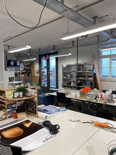 Learning From The Source — Designers Applying Design Thinking By