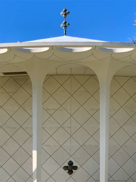 Architect Corner Edward Durrell Stone — Carolyn Adventure Tours