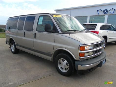 2002 Light Pewter Metallic Chevrolet Express 1500 Ls Passenger Van