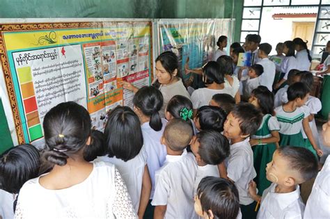 ကျောင်းသားကျောင်းသူများ အသိပညာဗဟုသုတတိုးပွားရေး နယ်လှည့်စာကြည့်တိုက
