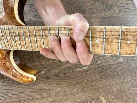 How Tight Should Electric Guitar Strings Be Guide To String Tension