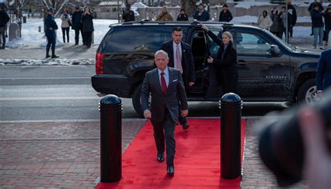 عبدالله الثاني يؤكد من واشنطن على مواقف الأردن الثابتة تجاه القضية