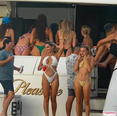 DroneViewHD Nude Leaks Fapellas