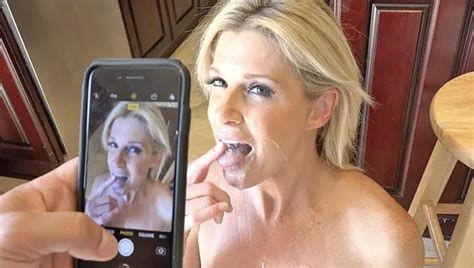 MilfTrip 换妻熟女mandy waters提供坚硬的鸡巴和免费骑乘服务 xHamster