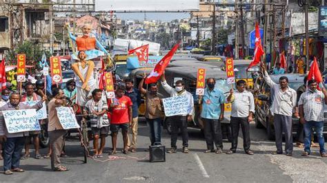 Rasta Roko Organised In Support Of Agitating Farmers The Hindu