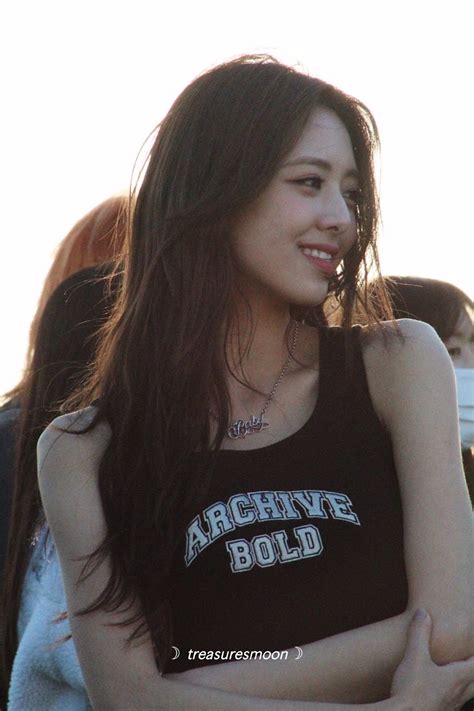 Fans Are Stunned By Itzys Visuals In Real Life After Seeing Them At Venice Beach Koreaboo