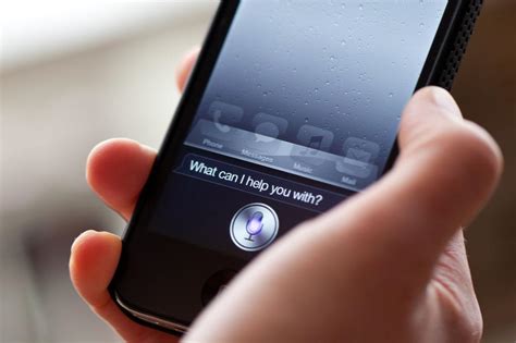 Apples Siri Routinely Records You Having Sex