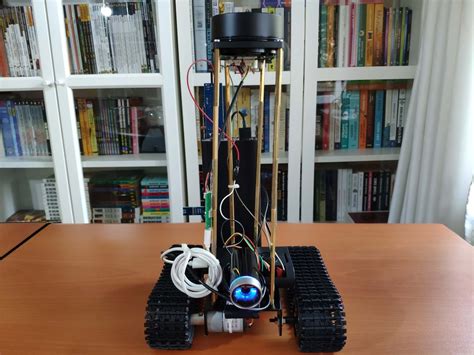 🤖🚯 I Designed This Autonomous Litter Detection Robot Employing An Edge Impulse Object Detection
