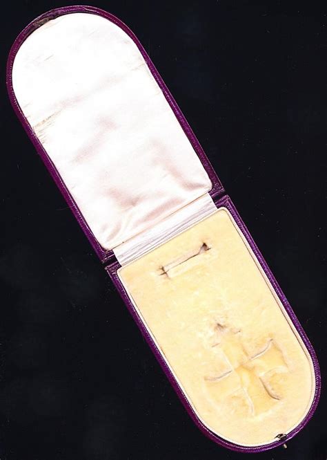 Aberdeen Medals Military Cross Case Of Issue 1915 1936 Era And As Issued Throughout The