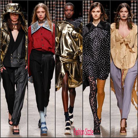 Vivienne Westwood Fall 2016 Ready To Wear