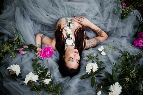 Asheville Outdoor Boudoir Photography — Asheville Boudoir Photography