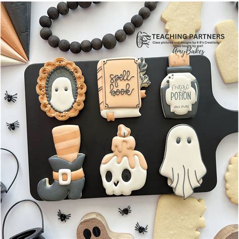 Cookie Decorating Class Haunted Hallows Theme