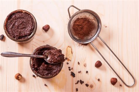 Лесна рецепта за лесен домашен шоколад Как се прави домашна Нутела Вкусен и здравословен