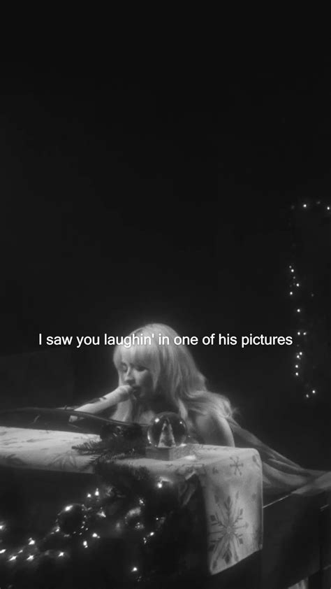 Sabrina Carpenter Cindy Lou Who