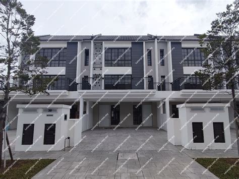 Storey Terrace House