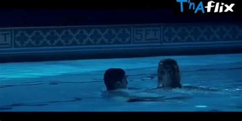 Erika Christensen Underwear Scene In Swimfan