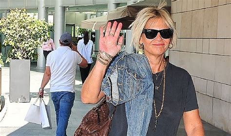 Ayşe Arman öğle Yemeği Için Geldiği Kanyonda Görüntülendi Türkiye Haber Portalı