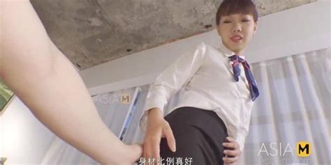 Trailer Picking Up On Street Flight Attendant Xia Yu Xi Mdag 0009