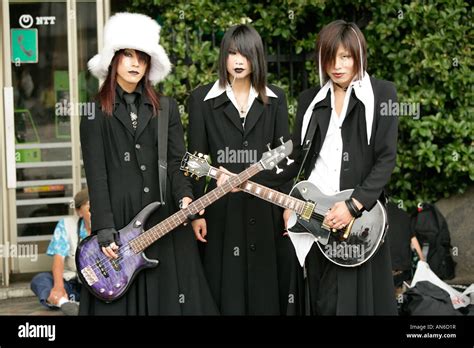 Alternative Rock Fashion Girls