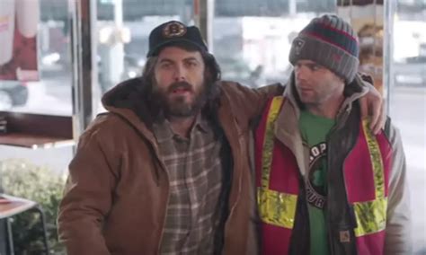 Snl Parodies Dunkin Donuts Ad With “real” Customers Video