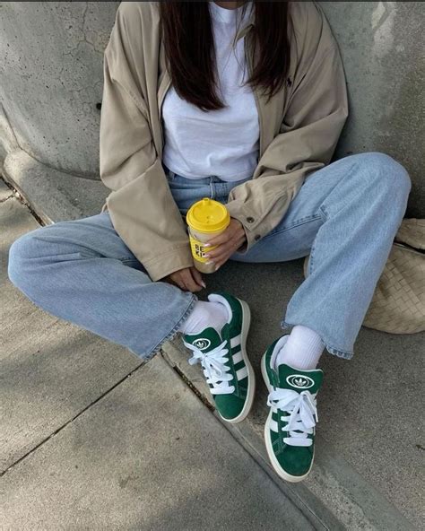 Womens Shoes 00s Outfits Green Shoes Outfit Outfit Campus