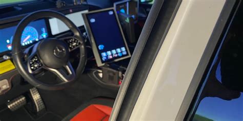 Univ Of Ala Unveils Its New Driving Simulator Program