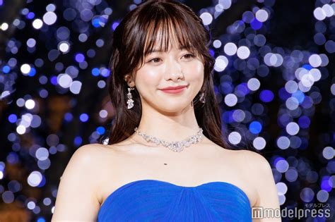 画像6 16 森香澄、sexy肩出しショット公開「女神」「ラインが綺麗」と反響 モデルプレス